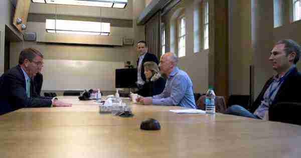 Amazon’s Organizational Structure Type & Characteristics (An Analysis ...