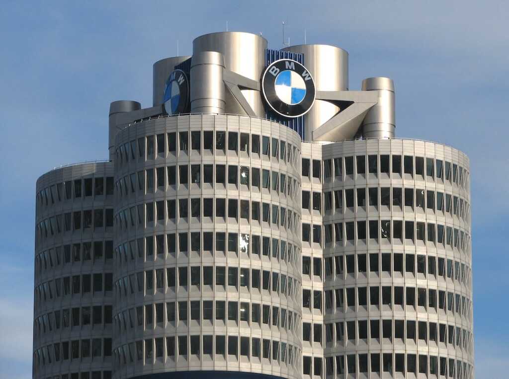 BMW’s Organizational Structure (An Analysis) - Panmore