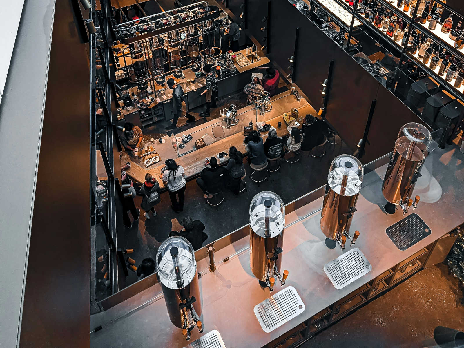 Starbucks’ Generic Competitive Strategy & Growth Strategies - Panmore