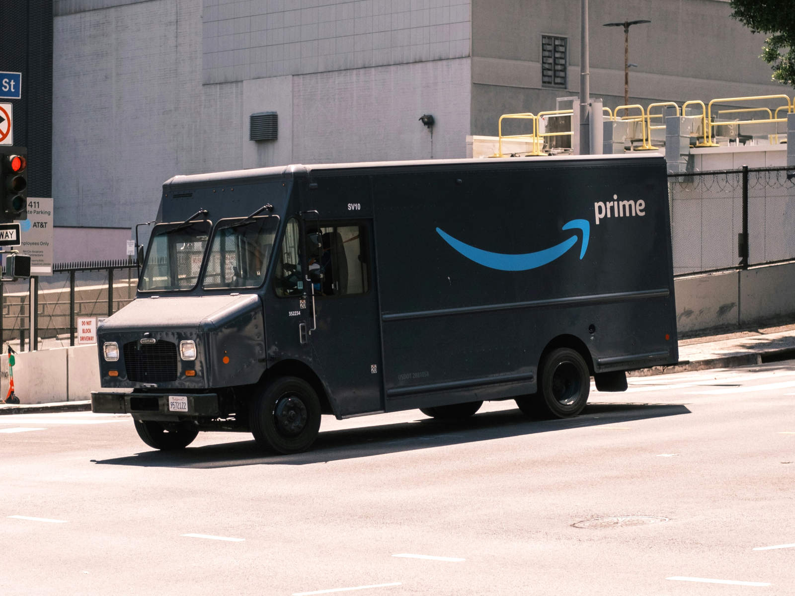 Amazon PESTEL/PESTLE Analysis & Recommendations - Panmore